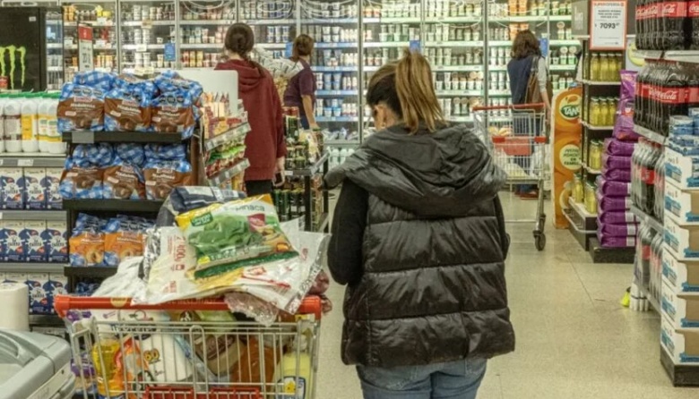 La inflación fue del 13,2% en febrero y llegó al 276,2% anual - TusRadios