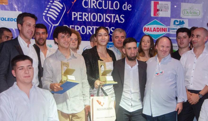 “Puente Colgante de Oro” compartido para Guadalupe Angiolini y Manuel ...